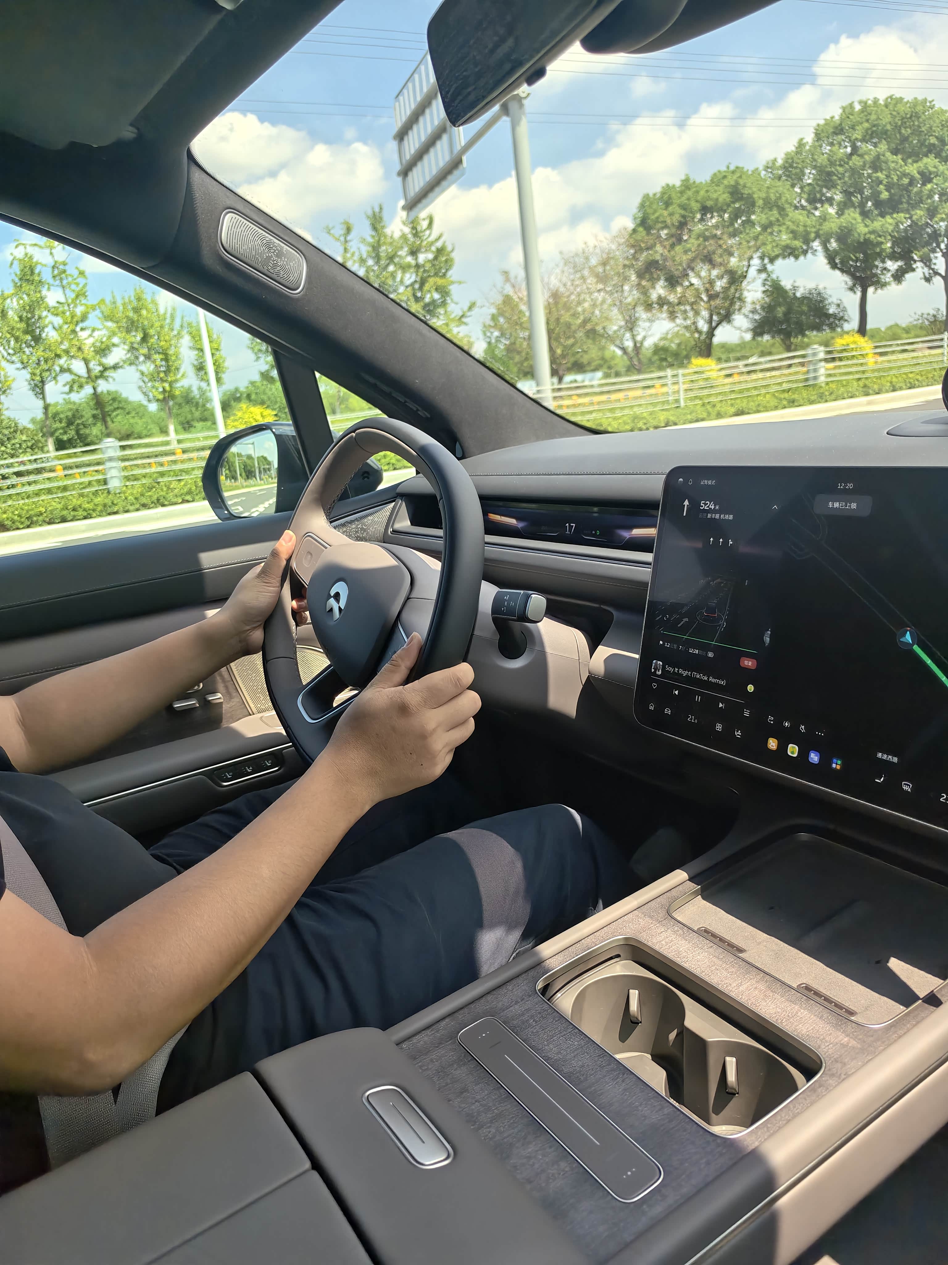 【图】谈谈蔚来全新ES8试乘试驾感受_蔚来ES8论坛_汽车之家论坛