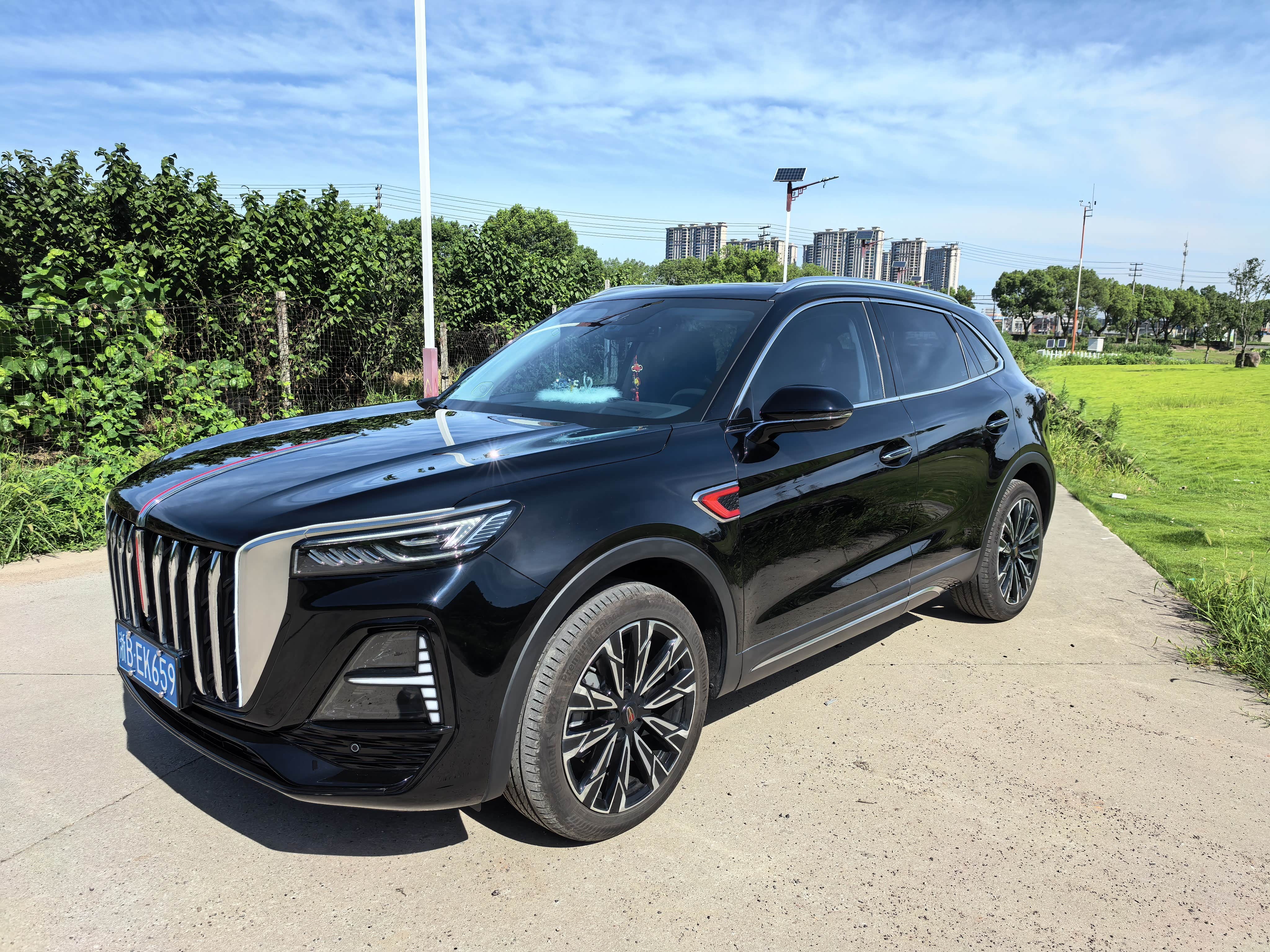 【图】“沉浸式豪华体验，红旗HS5，让每一次出行都成为享受。”_红旗HS5论坛_汽车之家论坛