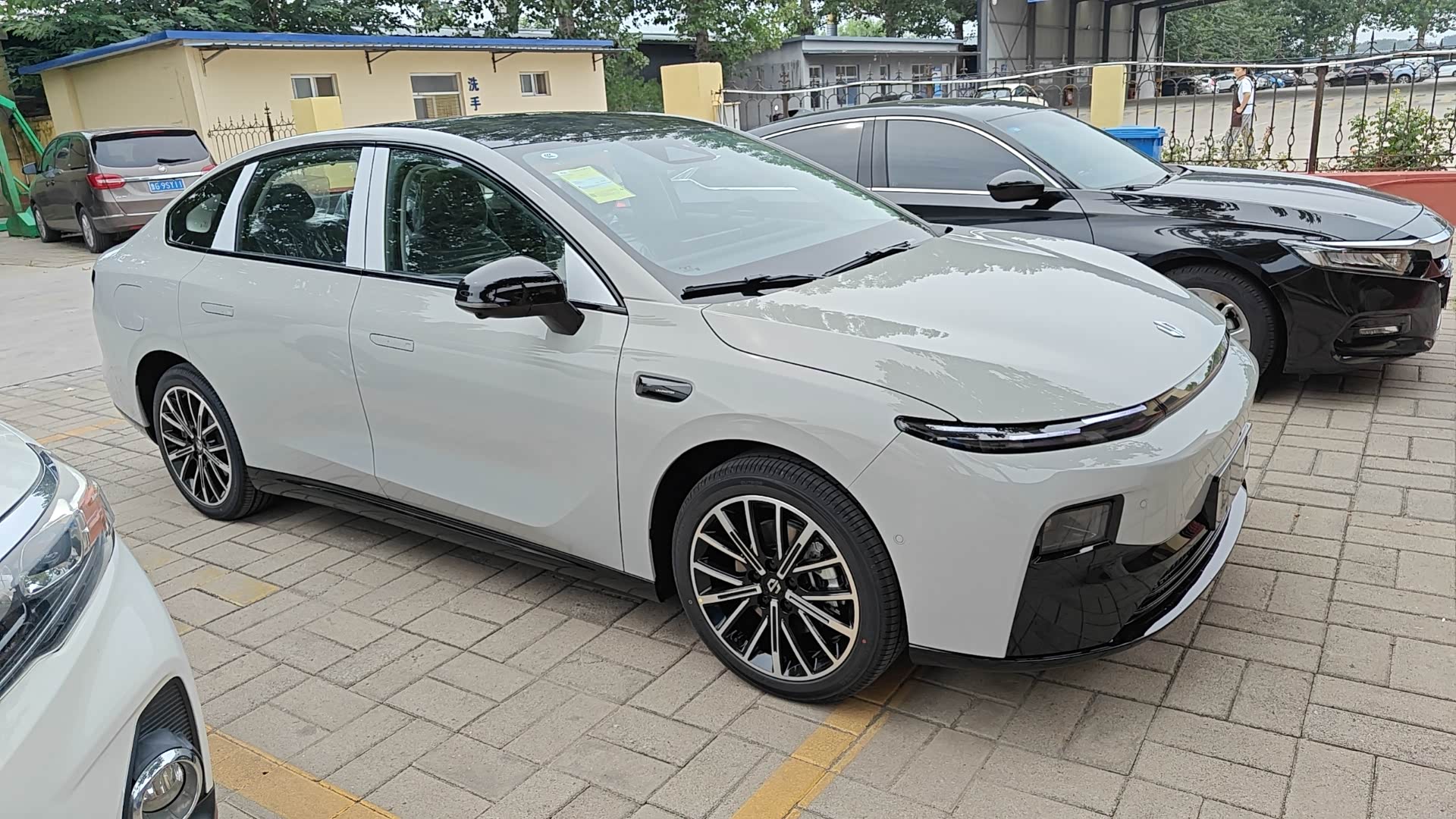 【图】提车零跑B01苔原灰650悦享_零跑B01论坛_汽车之家论坛