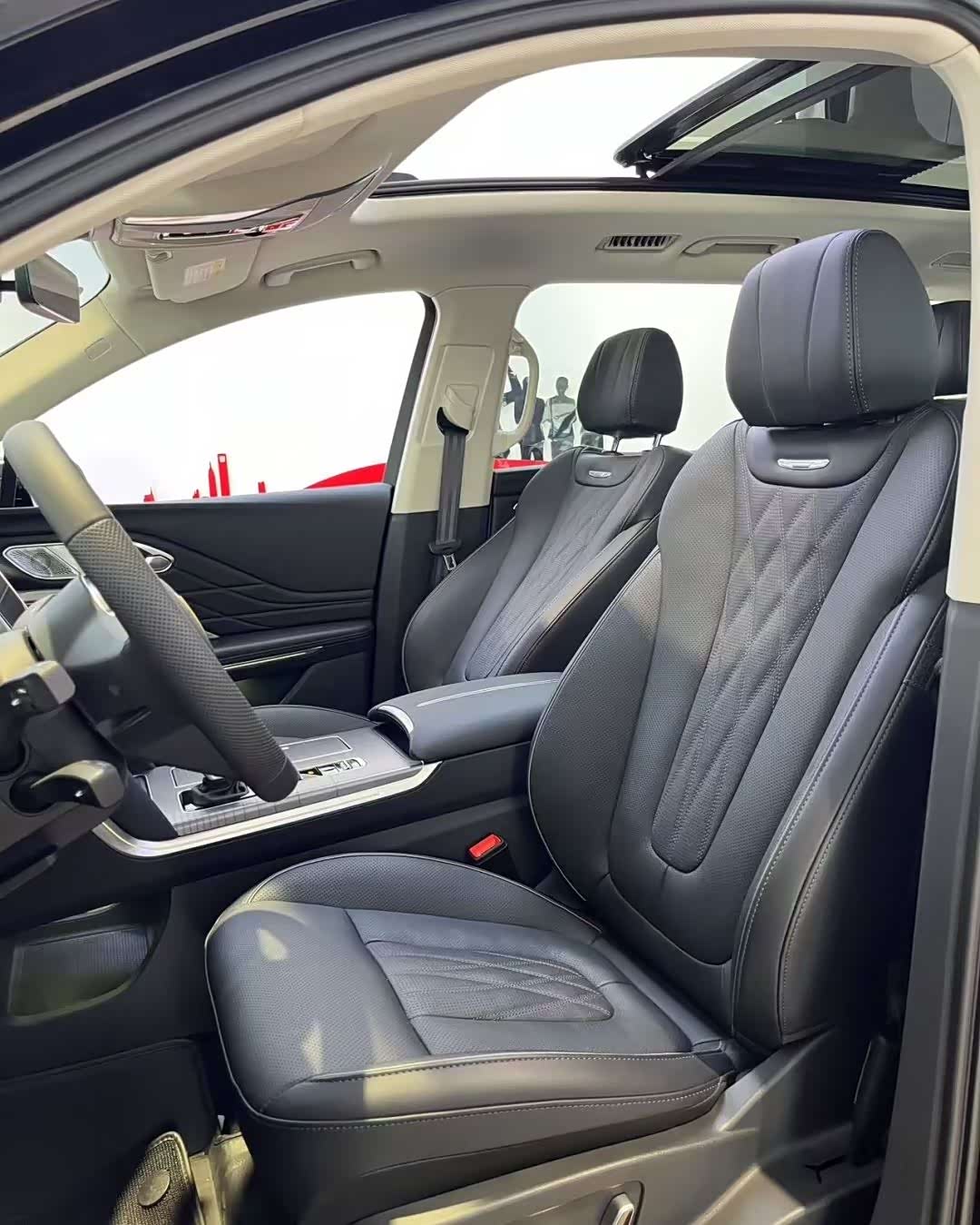 【图】红旗HS5车主看HQ9 PHEV：这内饰也太顶了吧！_红旗HS5论坛_汽车之家论坛