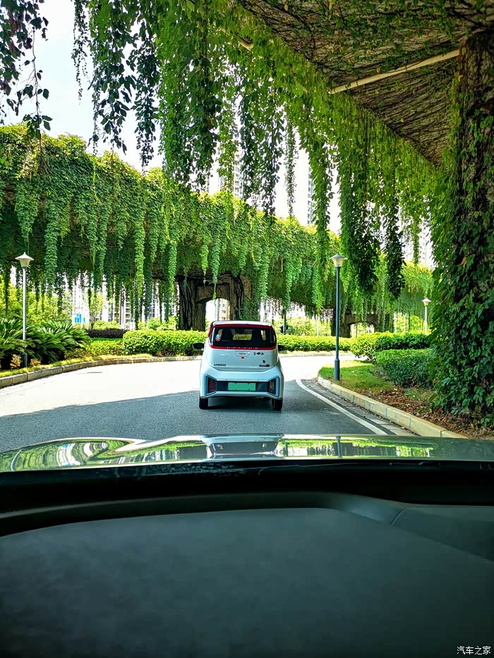 【图】【长帖申精】增程版008秋日出行偶遇C16、L7_eπ008论坛_汽车之家论坛