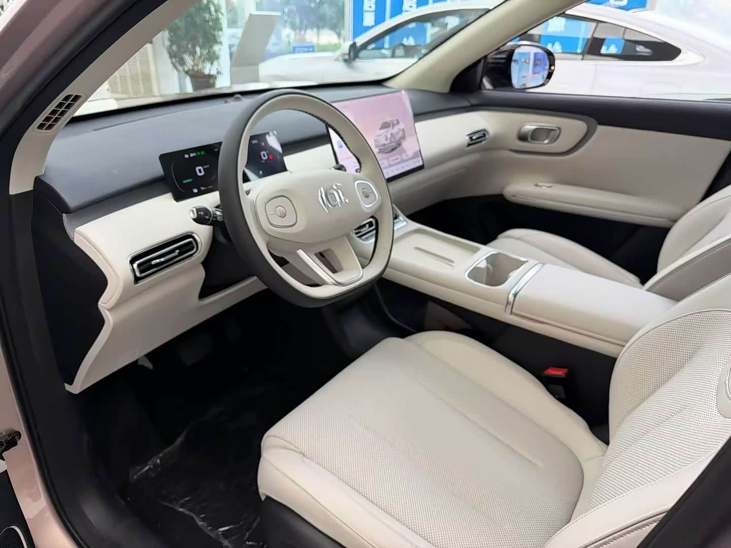 【图】全新Q05年轻人的理想座驾_长安启源Q05论坛_汽车之家论坛