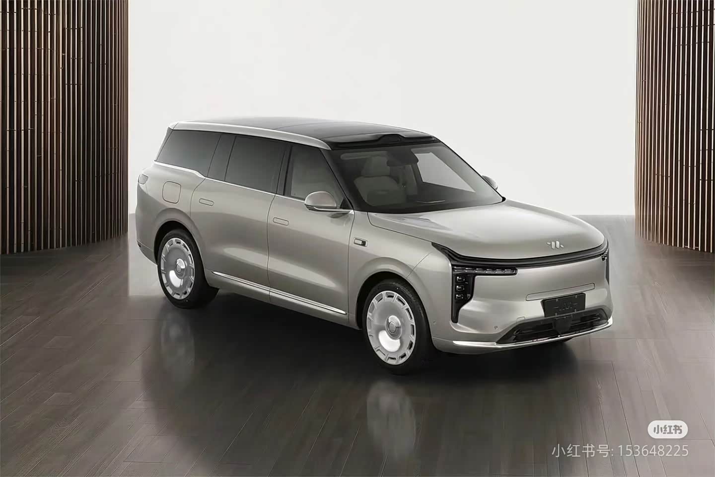 智己LS9|豪化SUIV界的“六边形战士”_智己LS6论坛_手机汽车之家