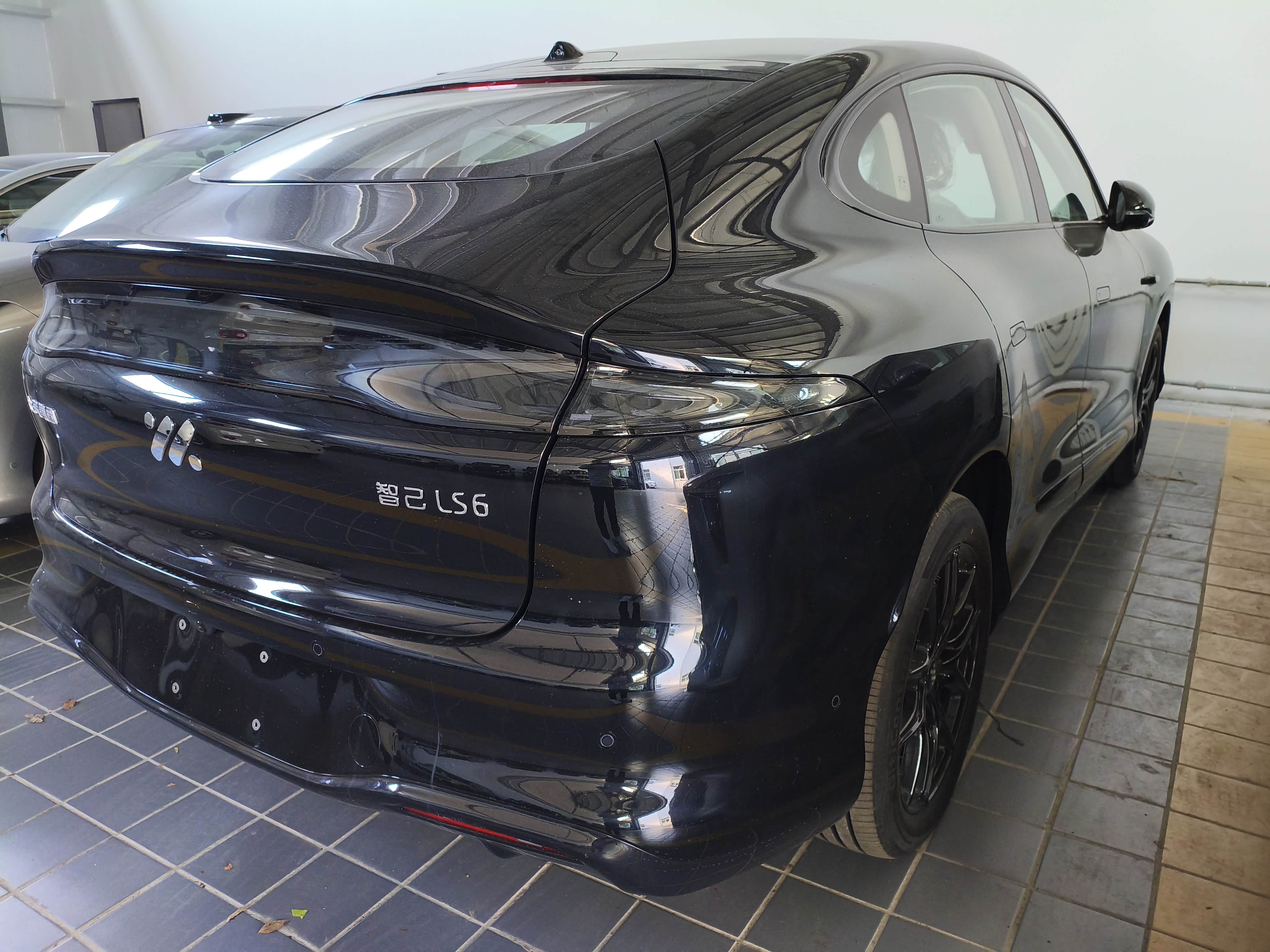【图】喜提新LS6！开了几天，最上头的就是这性能，电门一脚下去，推_智己LS6论坛_汽车之家论坛