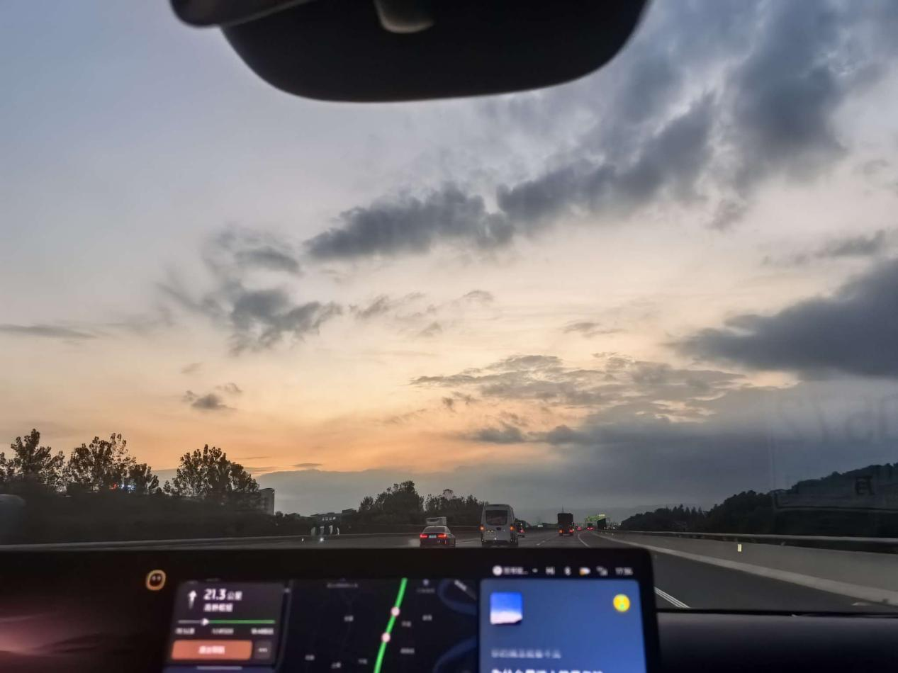 【图】试驾过了LS6，对LS9又多了几分期待_智己LS9论坛_汽车之家论坛