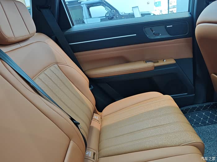 【图】看实车X70L 感受 捷途X70L是一款主打家庭用户的中型S_捷途X70L论坛_汽车之家论坛