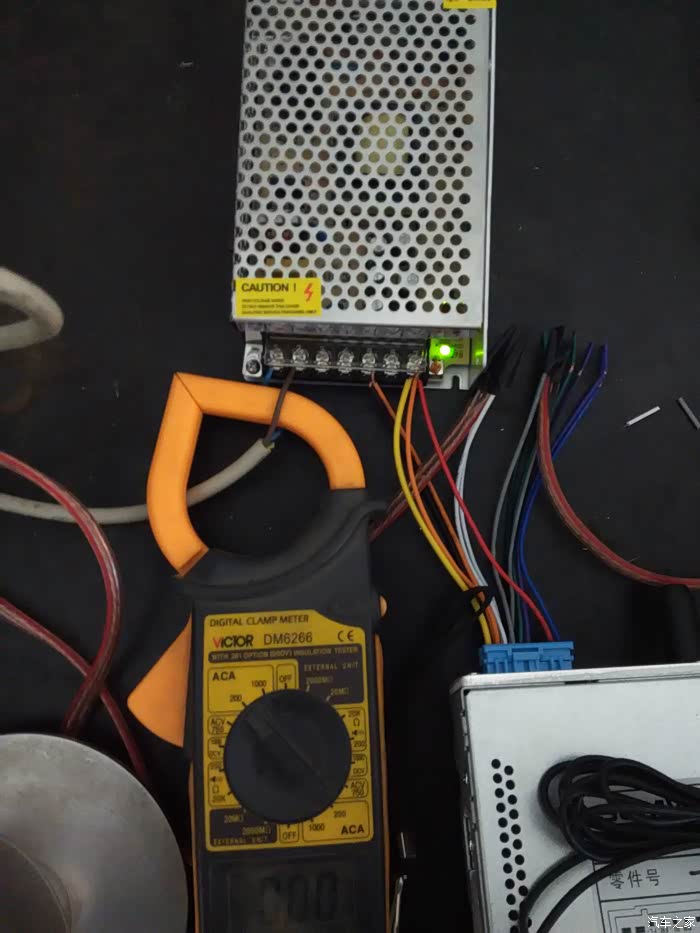 【图】宏光S DIY车载CD改装家用，加装AUX接口以及CD机箱！多图！_五菱宏光论坛_汽车之家论坛