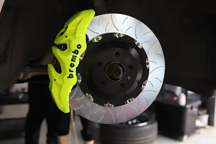 【图】A4L 改装Brembo BM6 380 刹车_奥迪A4L论坛_汽车之家论坛